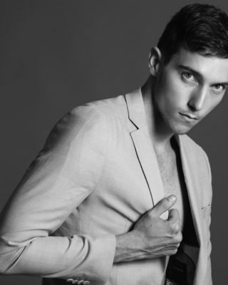 MODELS - Brooke Lee Modelling