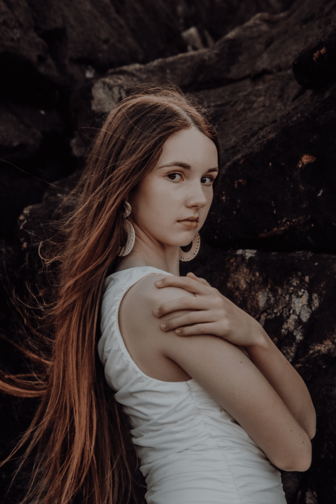 Olivia Poynton - BROOKE LEE MODELLING